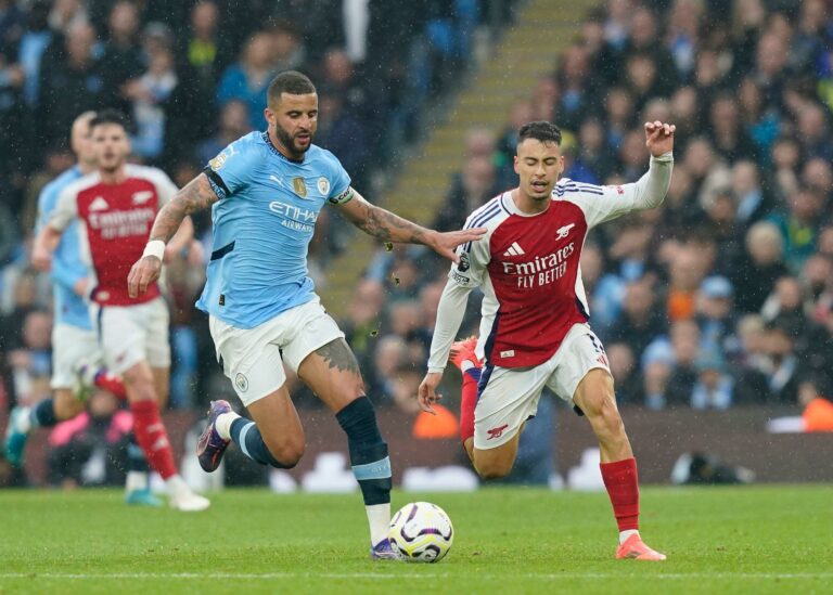 Kyle Walker Criticizes Referee Decision in Arsenal Clash - transfer ...