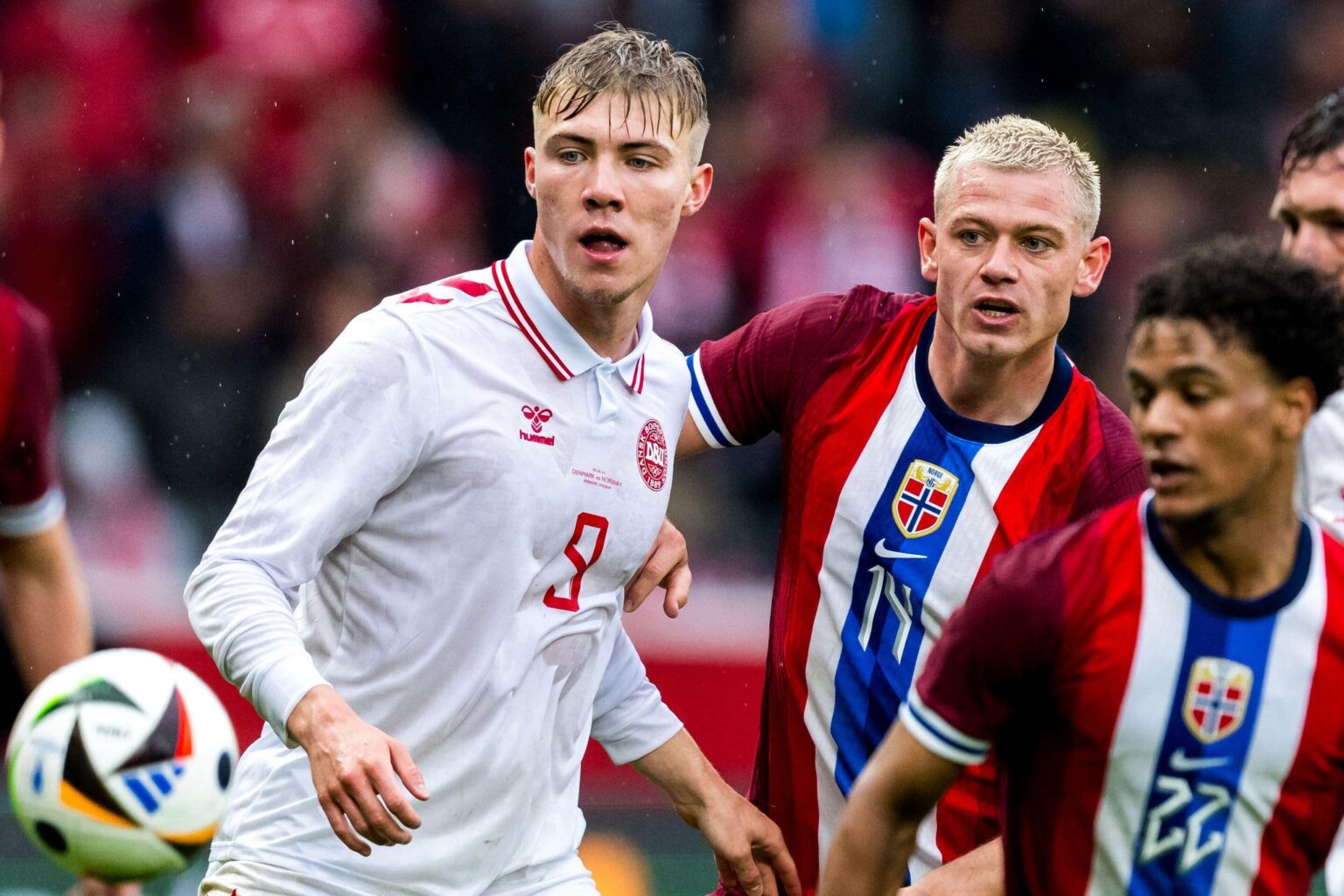 Andy Carroll's Surprising Move to Dagenham & Redbridge - transfer-site ...