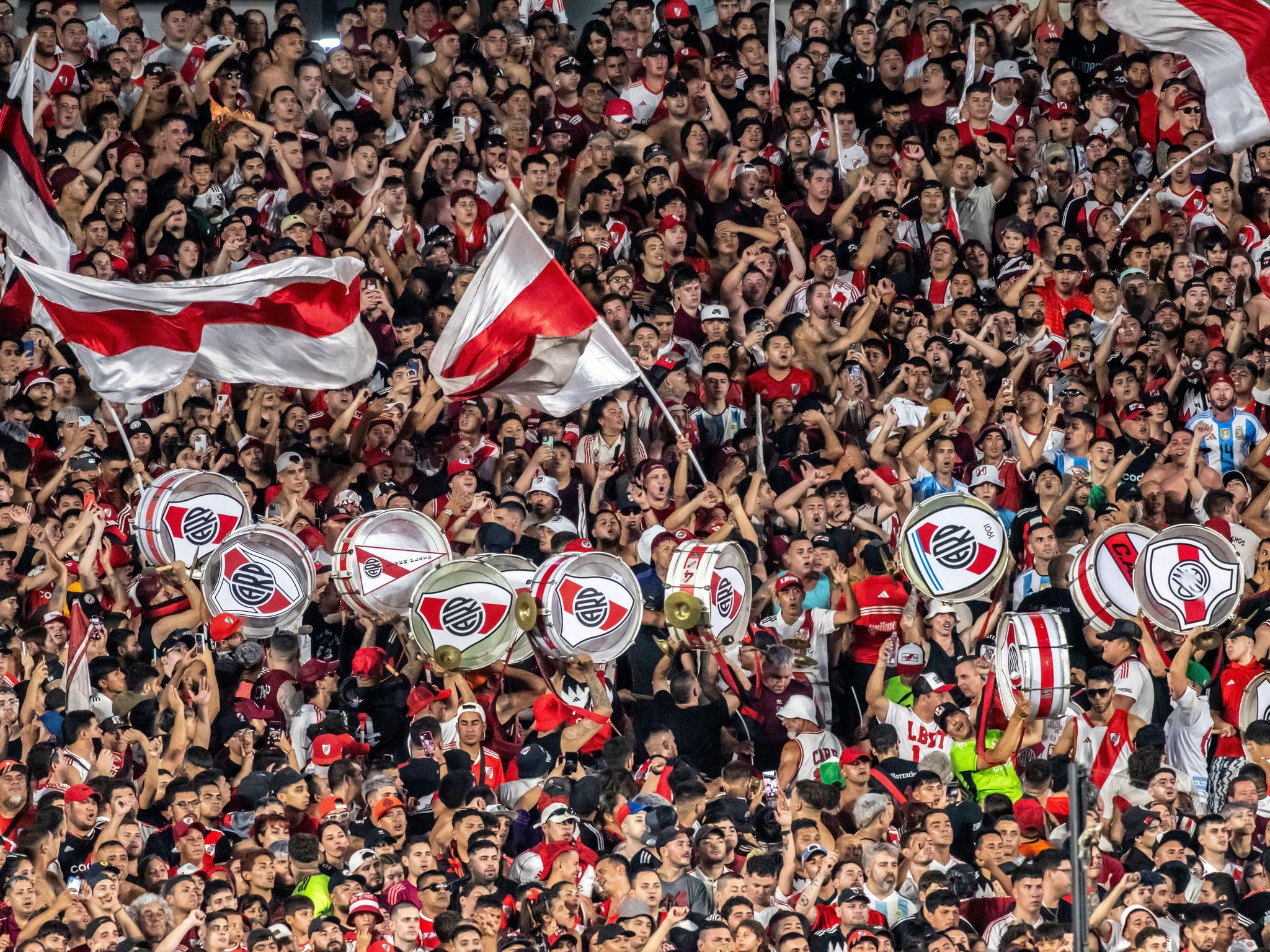 Santiago Lencinas Secures Future with River Plate - transfer-site.co.uk