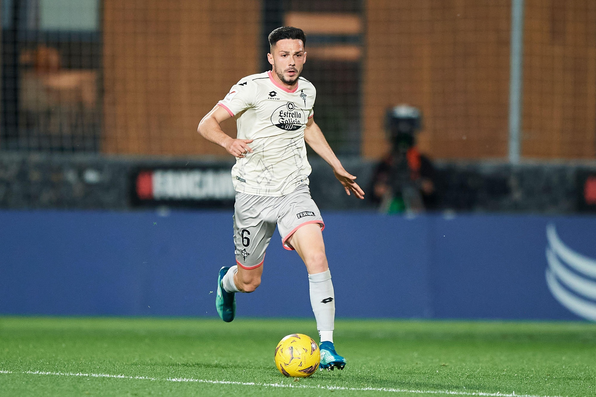 Racing Club Initiates Talks for Lanús' Sasha Marcich - transfer-site.co.uk