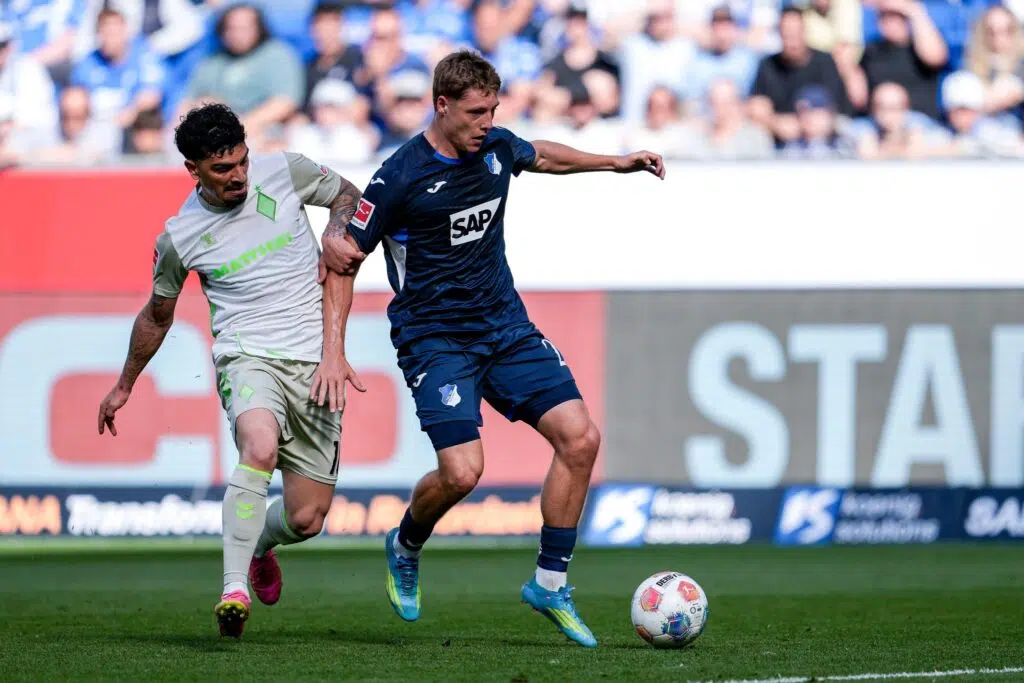 Werder Bremen's Pursuit of Cameron Puertas: A Strategic Move in the ...
